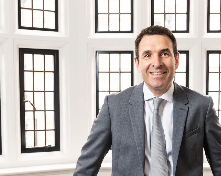 Mr Colin Davis | Fertility Consultant | The Evewell - The Evewell