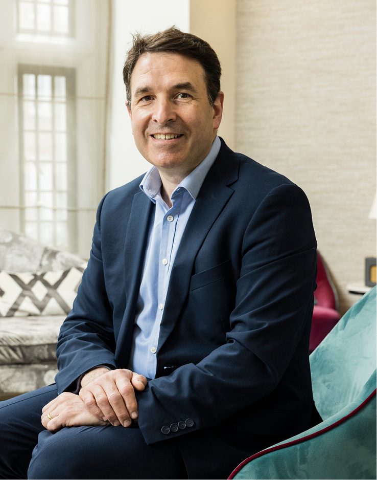 Mr Colin Davis | Fertility Consultant | The Evewell - The Evewell