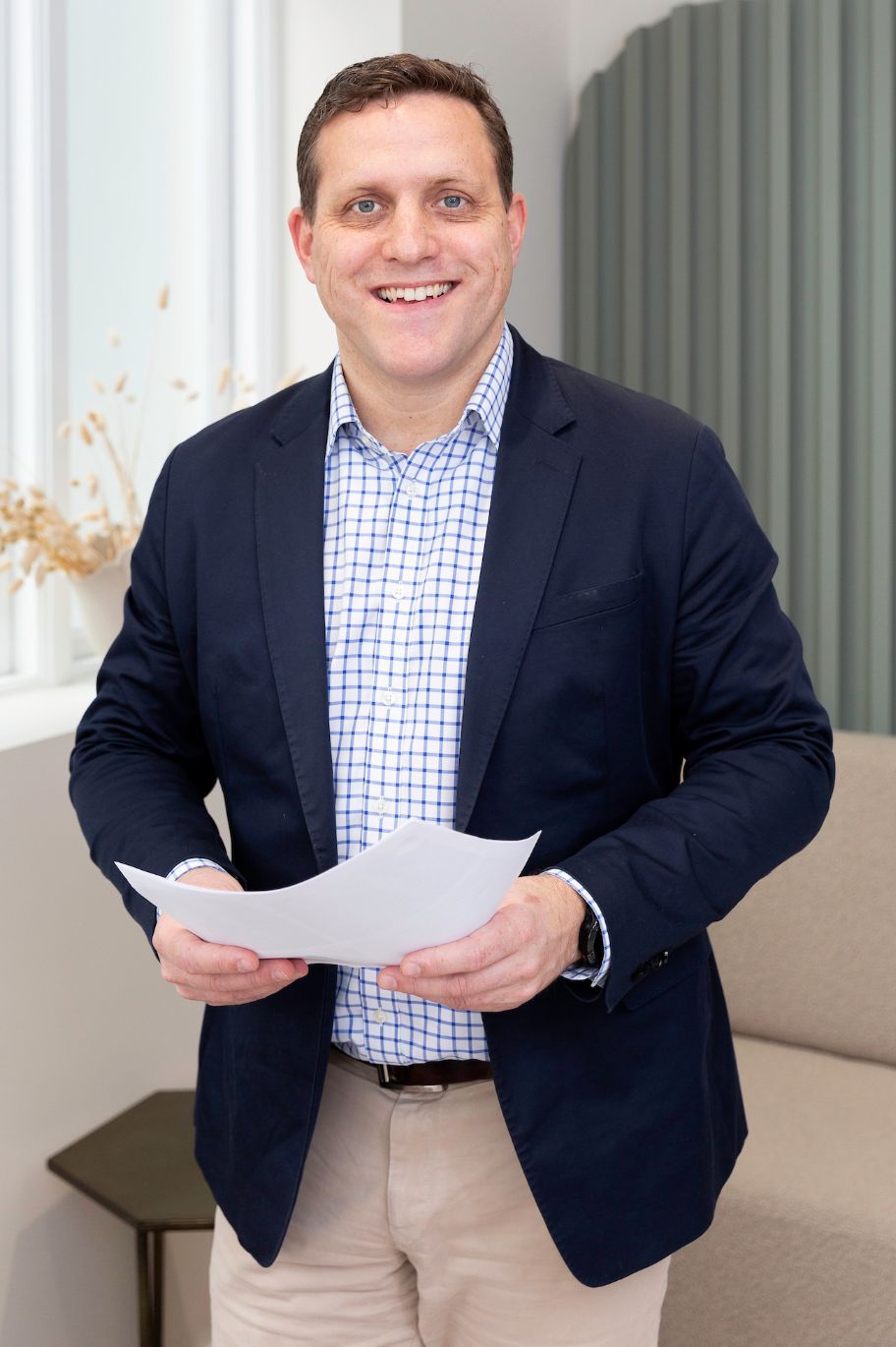 Mr Ed Coats | Medical Director | The Evewell West London - The Evewell